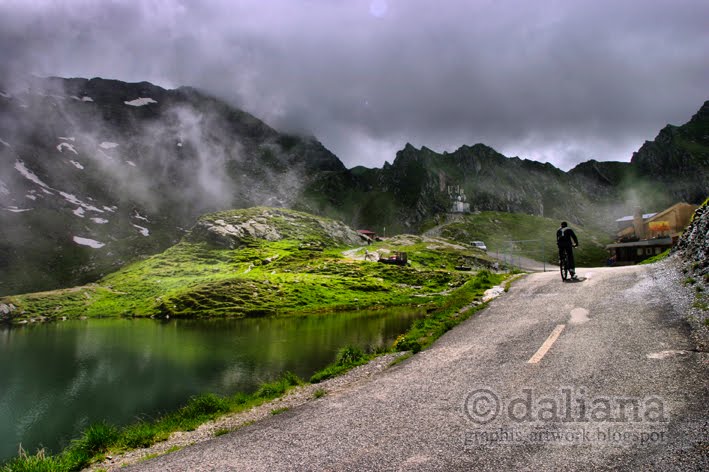 Photographis: Fog - Balea Lake - Romanian Landscapes