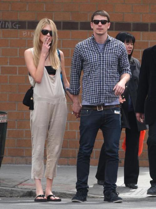 protburroundfet: josh hartnett shoes