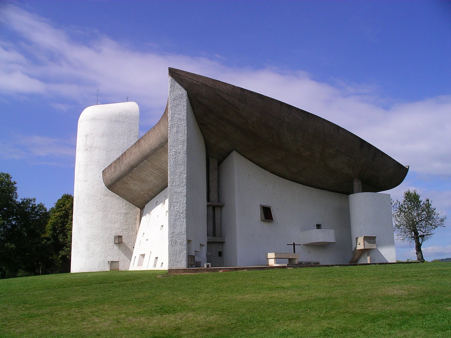 ARQUITECTURA ESPECTACULAR: RONCHAMP