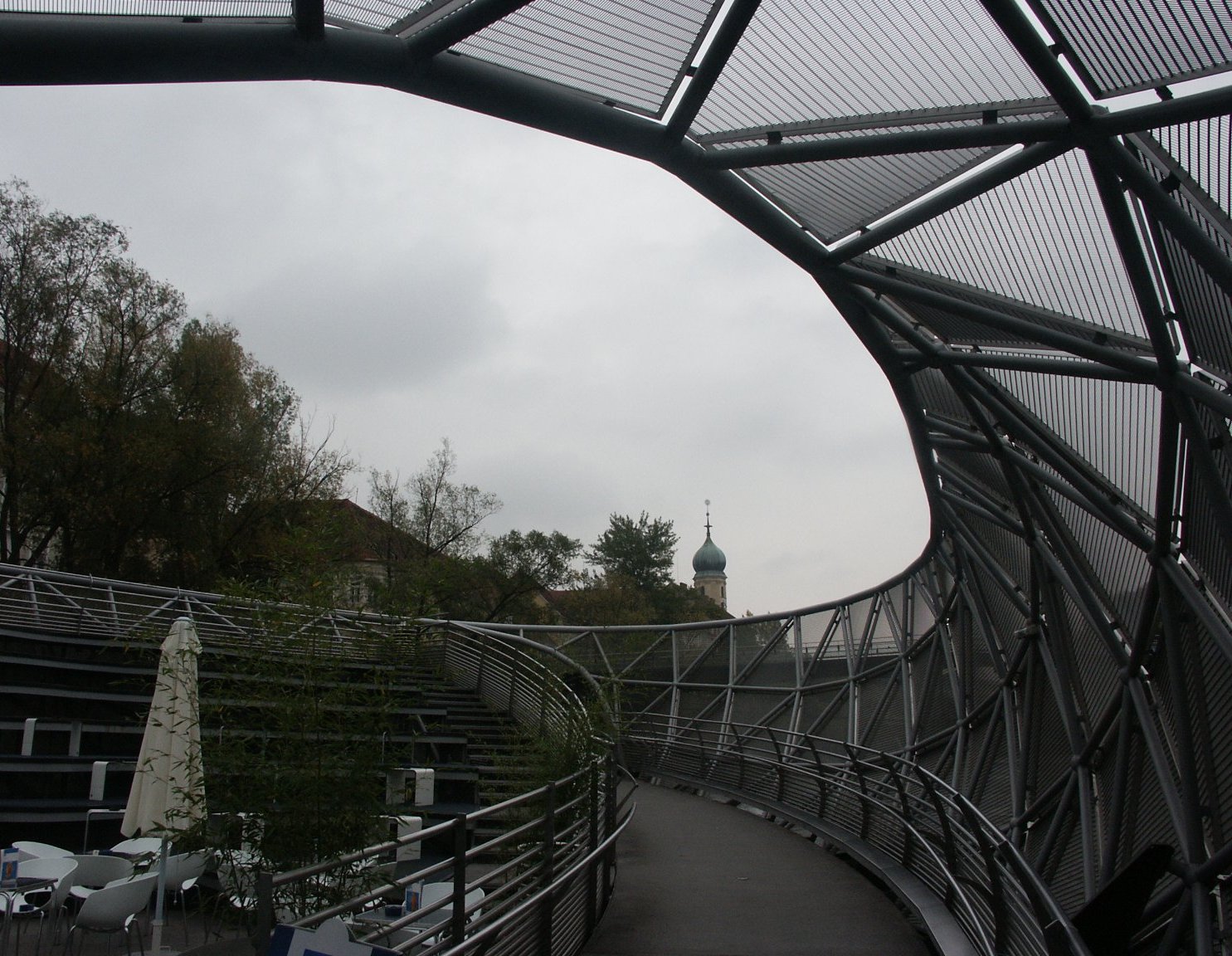 ARQUITECTURA ESPECTACULAR: AIOLA ISLAND BRIDGE