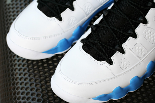 Shine Like Julry!: Air Jordan 9 “Powder Blue” Retro – A Closer Look