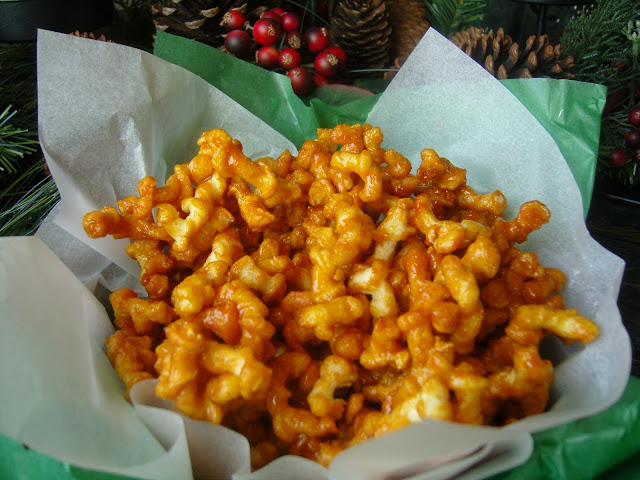 Mennonite Girls Can Cook: Caramel Popcorn Twists