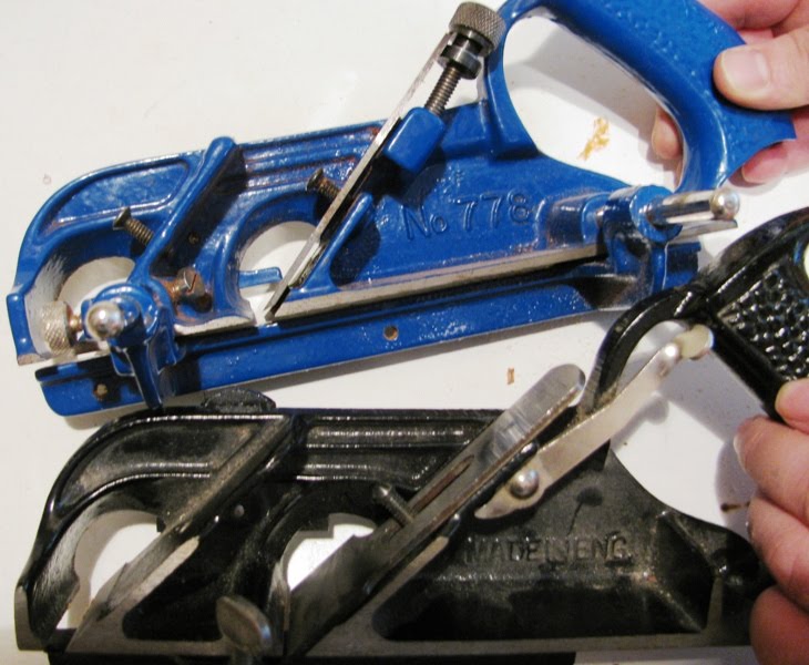 Woodworking by Hand: Stanley 78 vs Record 778. Our impression