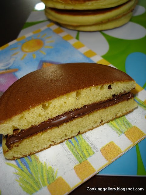 Dorayaki - Doraemon's favourite pancake | Cooking Gallery