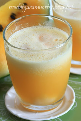 Jus Tembikai Kuning Berlaici
