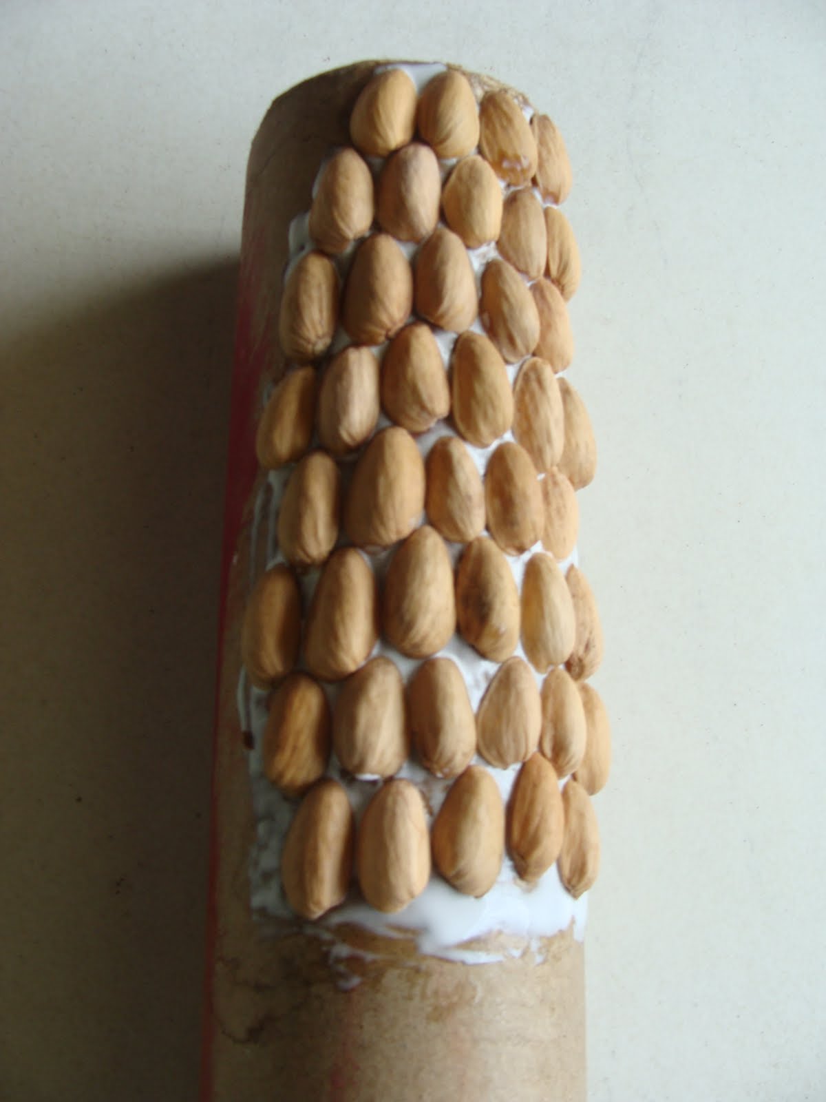 creative workshop: Pista Shell Art