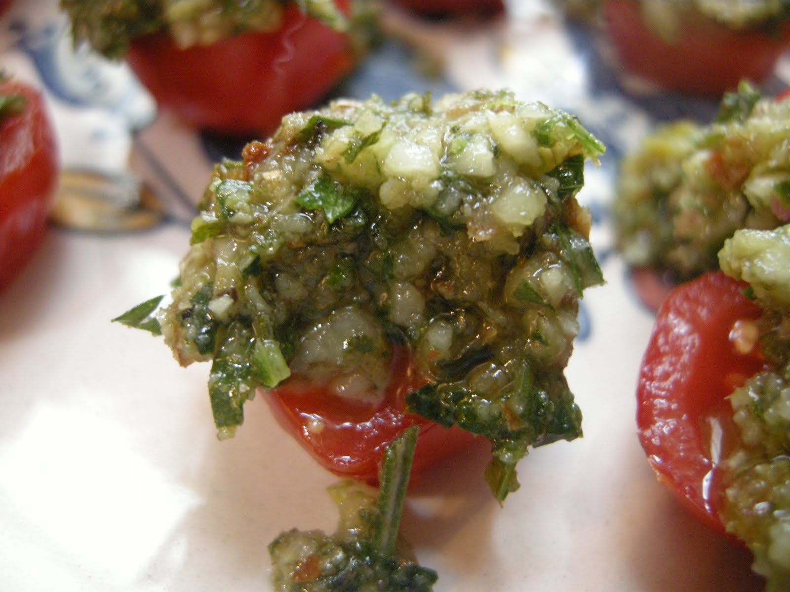 Kitchens Are Monkey Business: Sunday Dinner At Maxine's.