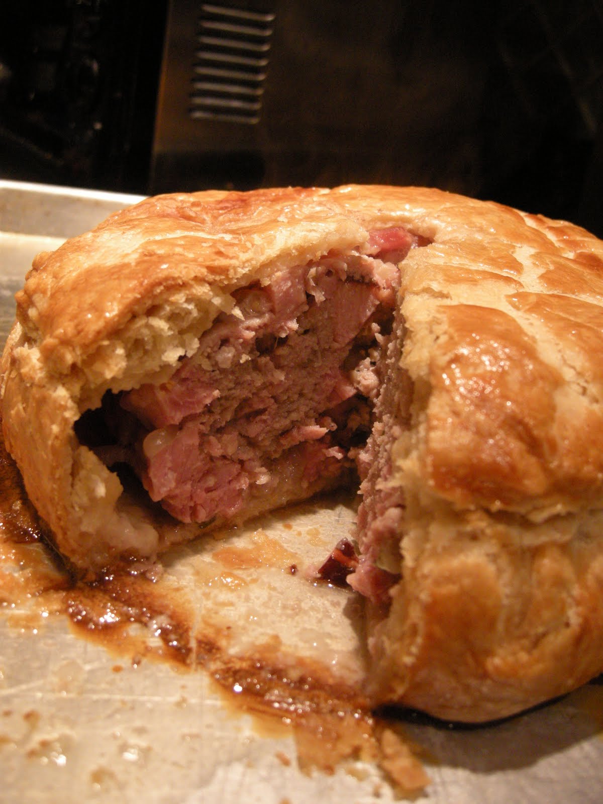 Kitchens Are Monkey Business: Rosie Makes Pig Pie A La Ruhlman.