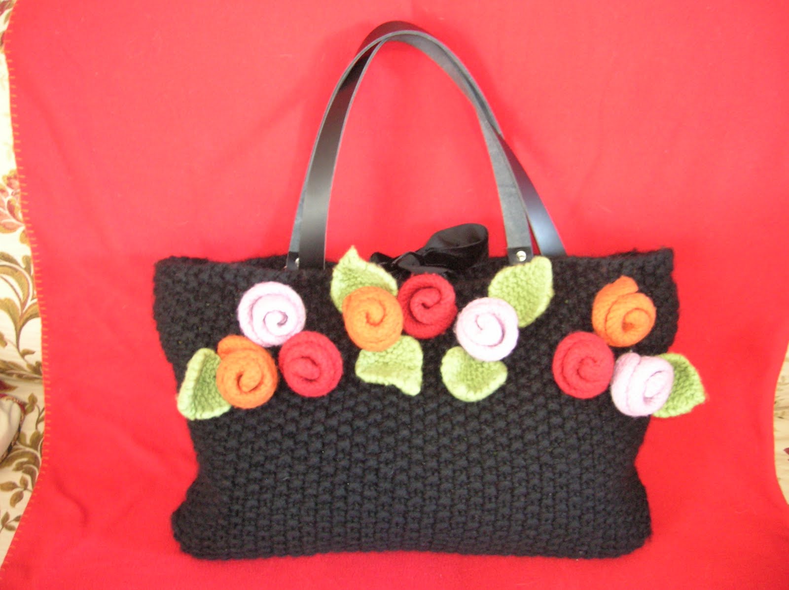 Sogni di lana: Tutorial:borsa con rose.
