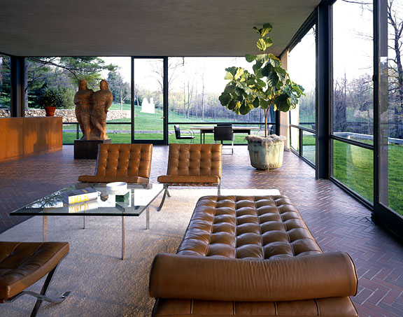 Arquitectura de Casas: La Casa de Cristal - Glass House de Philip Johnson.