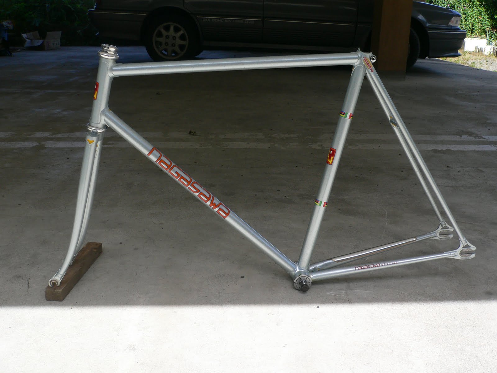 Almost Genius: A Beautiful Bike Frame That Requires Less Metal - Fast ...