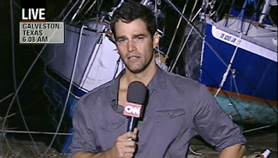 What's Rob Marciano wearing today?: Texas T