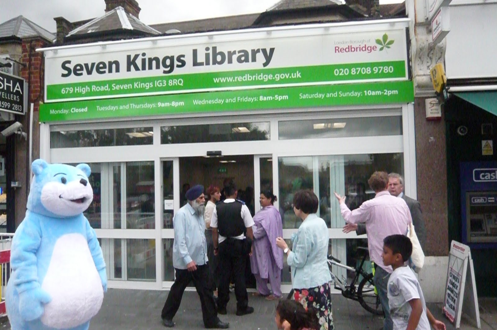 Between: Seven Kings Library opening (2)