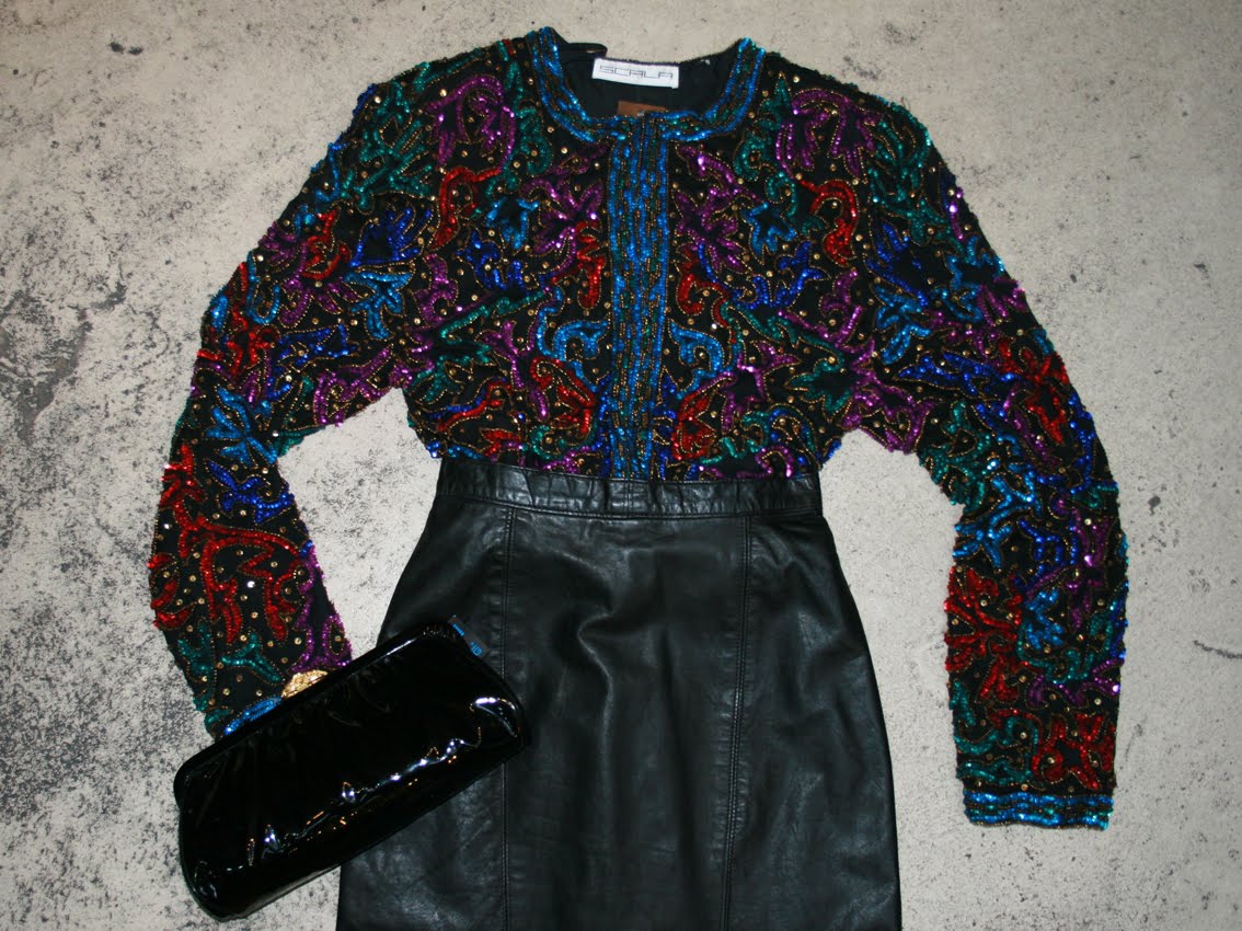 Mint Vintage Clothing: VA VA VOOM!