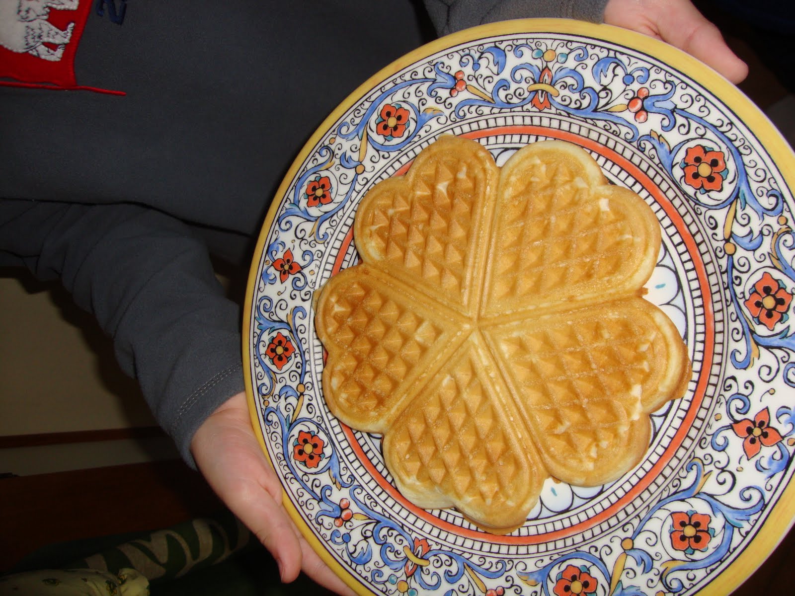 Christine's Circles : Norwegian Waffles at the Melonis