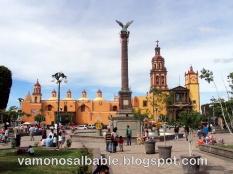 El Bable: El centro de San Juan del Río, sus templos.