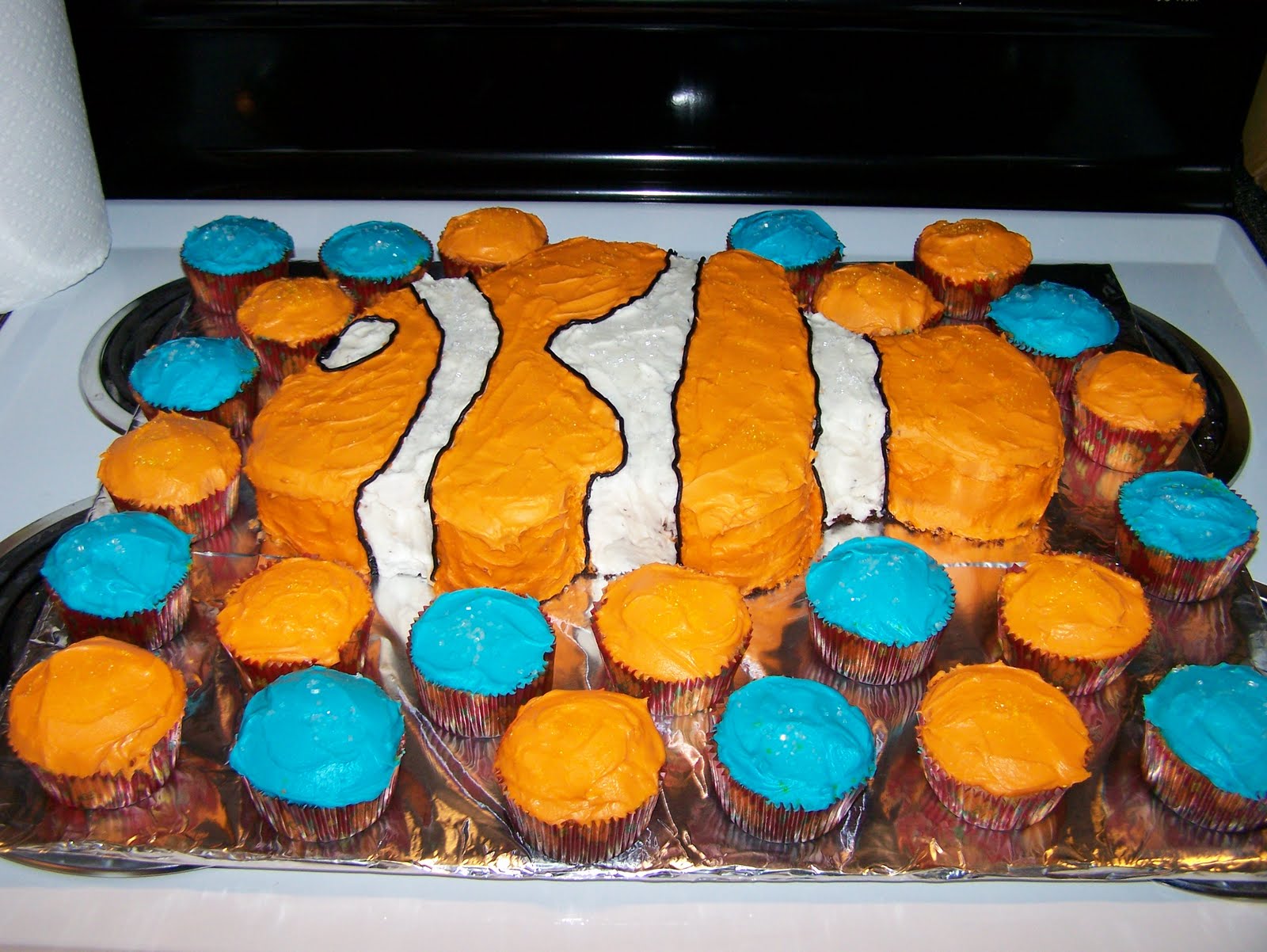 Sevin Sweetness: Olivia and the Broken Leg