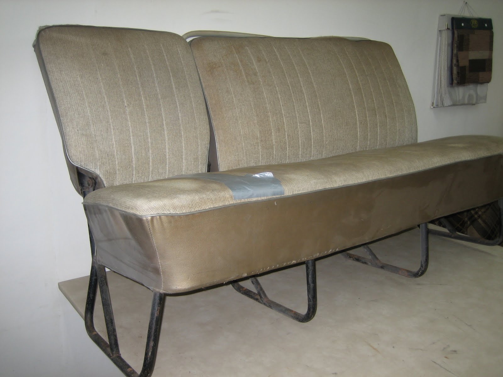 Colin Rouse Auto Trim : 1962 SPLIT SCREEN MIDDLE BENCH SEAT