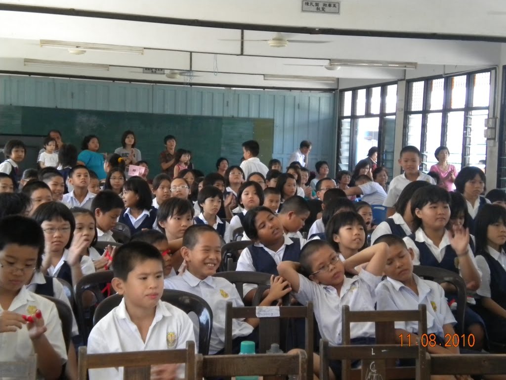 SJK (C) KHUEN HEAN: Majlis Persaraan Pn. Lim Lee Choo