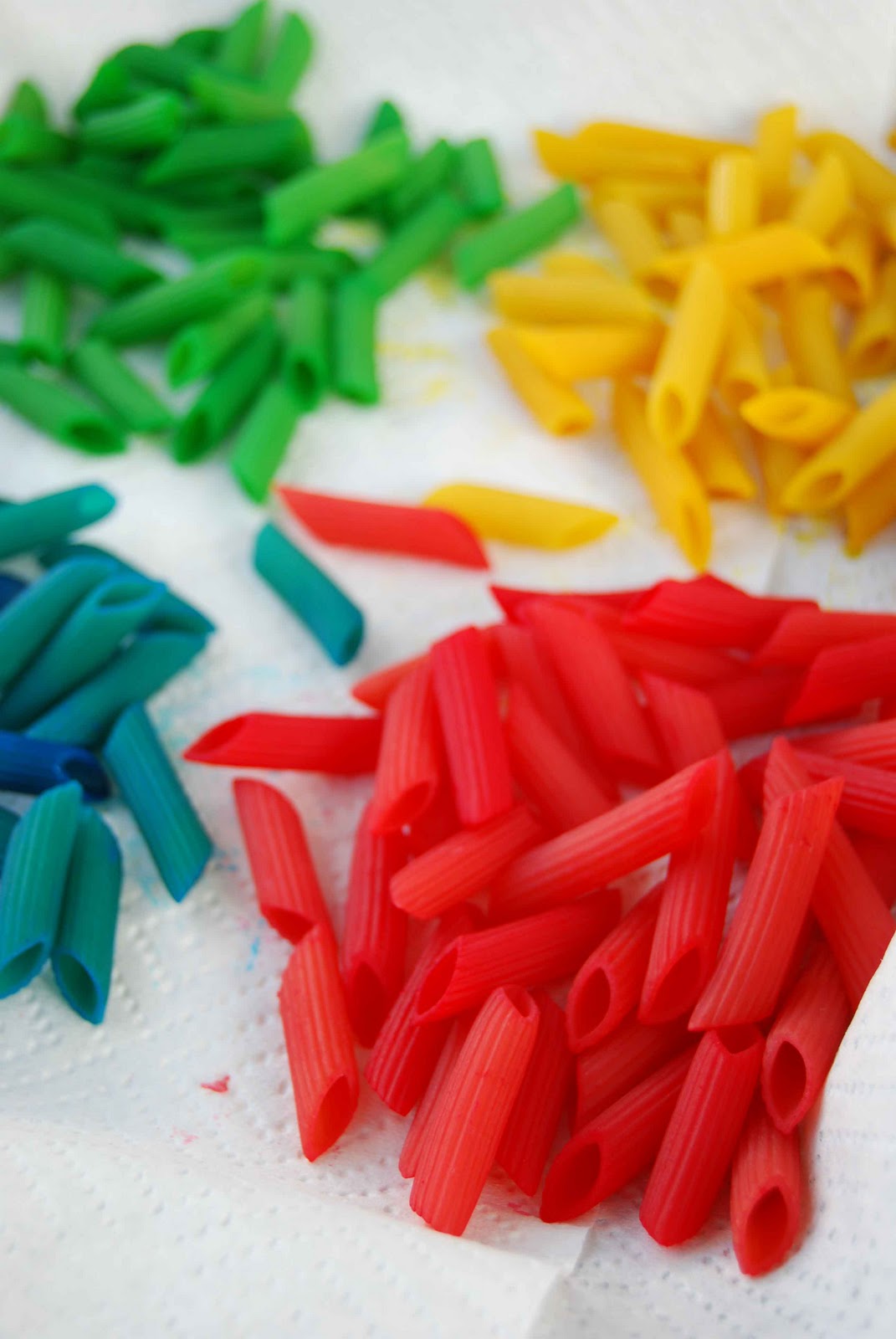 Becky et al: Pasta Necklace