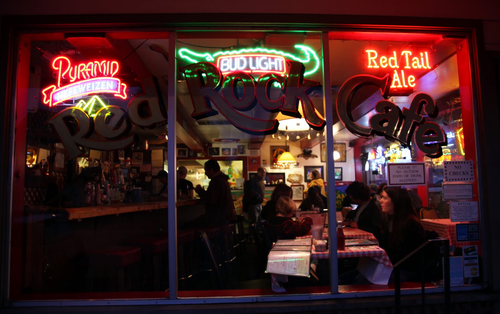Napa Valley 365: Red Rock Cafe Back Door Barbecue