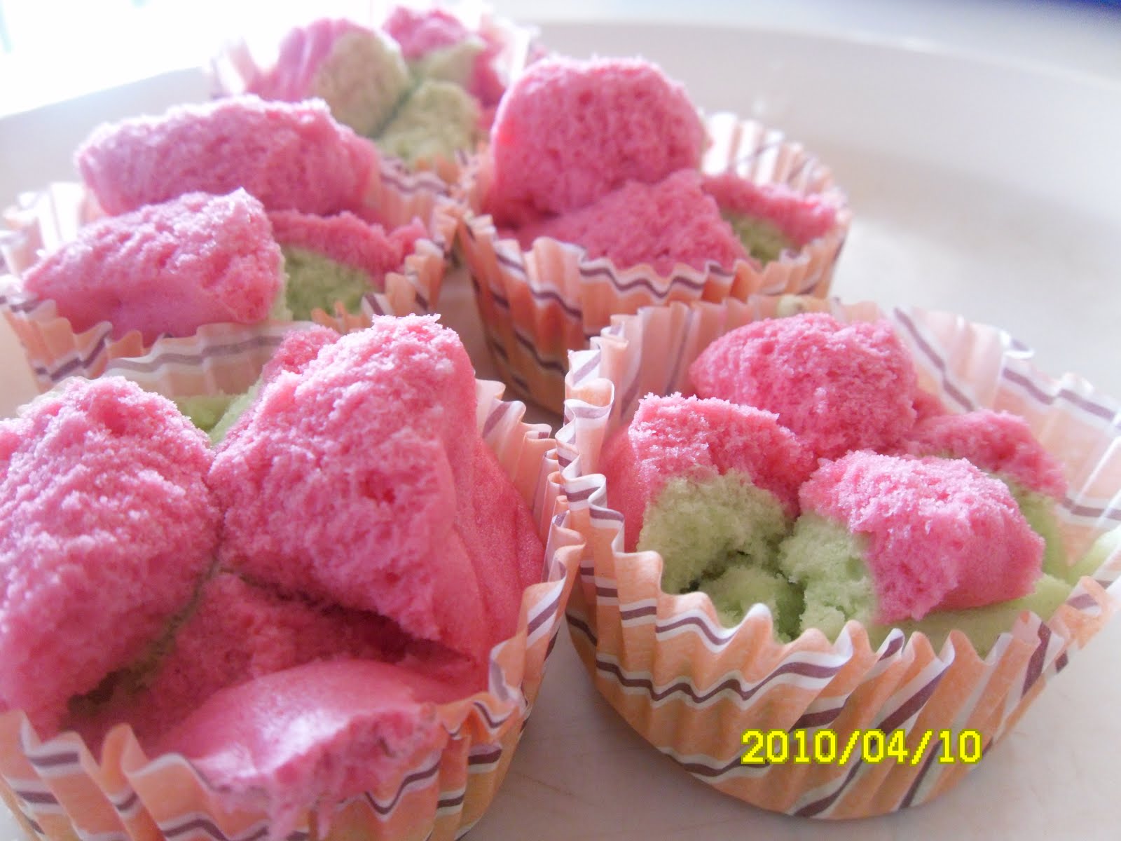 sewangi bunga melor: apam mekar
