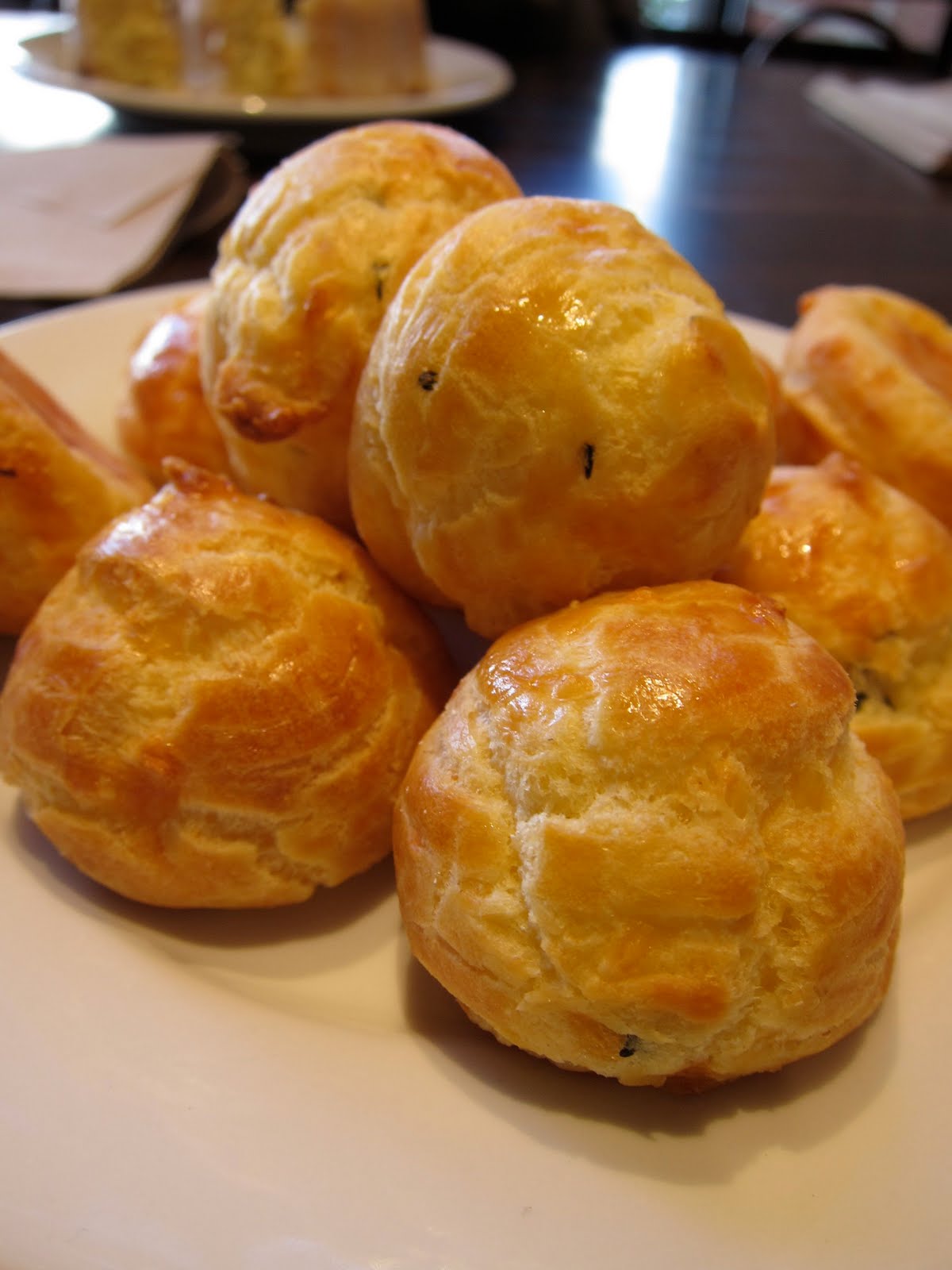 Foodicles: Thorough Bread & Pastry