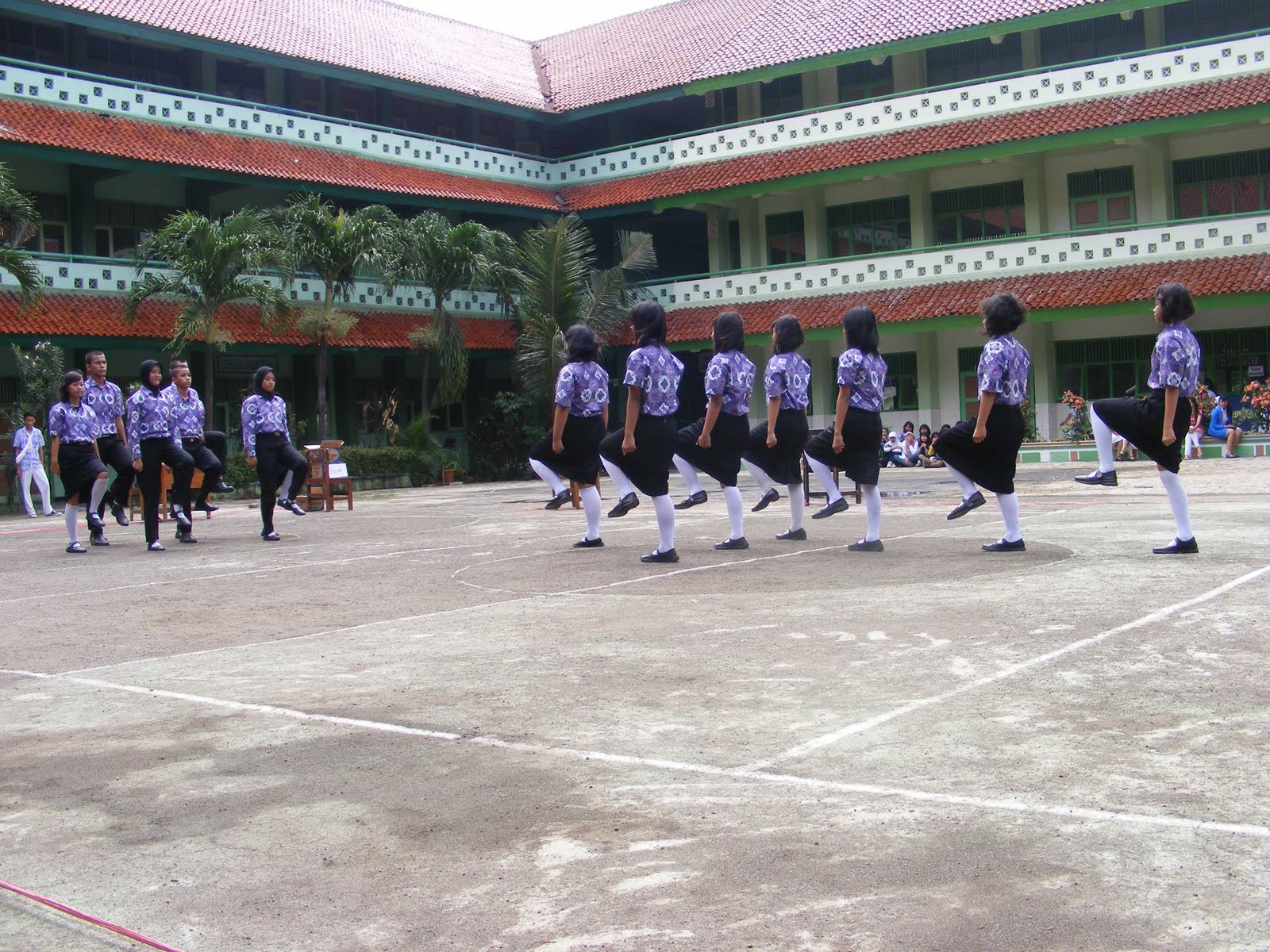 Paskibra SMKN 56 Jakarta - Utara: Lomba Baris Berbaris Di SMU 110