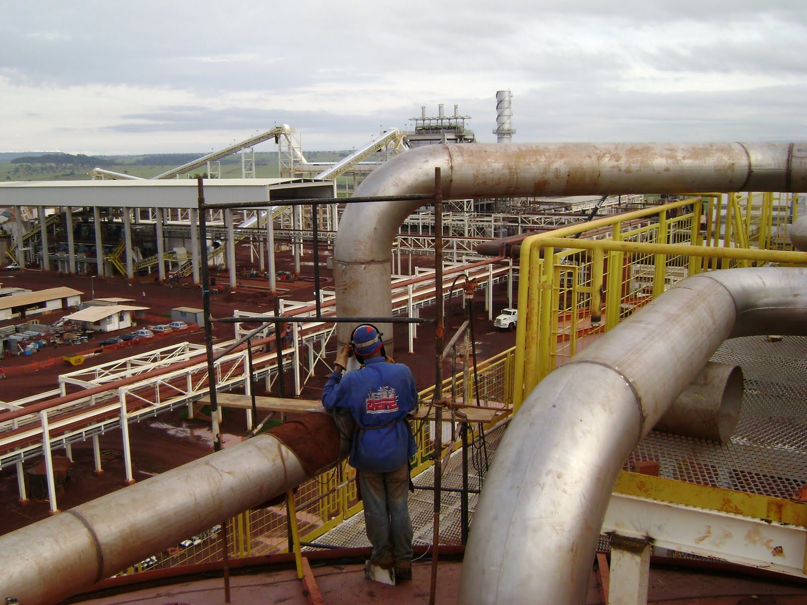 Leoncio & Ramos - Serviços Industriais