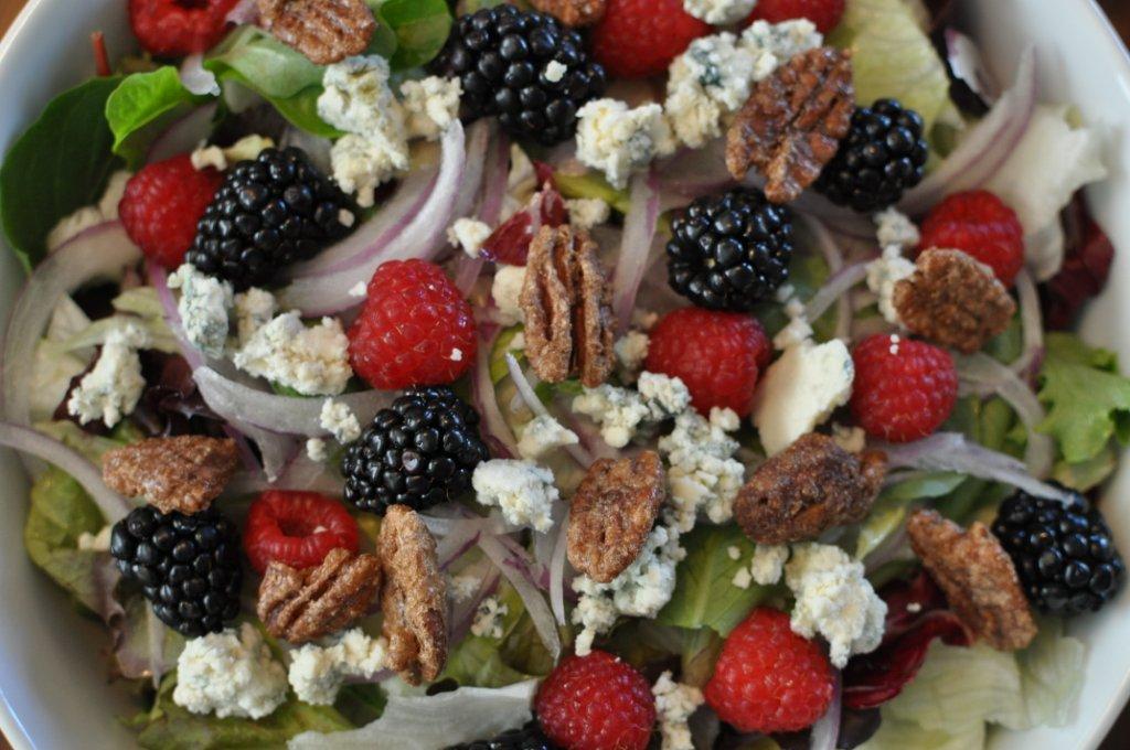 THE SERENDIPITY BISTRO: Red, White and Blue Salad