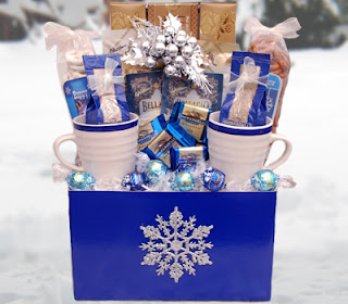 Love One Gifts :: Gift Idea Blog: Gift Ideas: Winter Fun Pack
