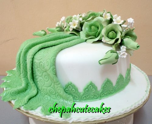 Home Bakery Bangi - Kajang: Green Fondant Cake