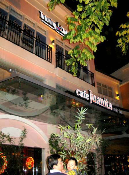 Eye in the Sky: Cafe Juanita at the Fort - Manila Dining