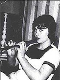 BAJO EL ESTIGMA DEL QUINTO INFIERNO: Mary Bell