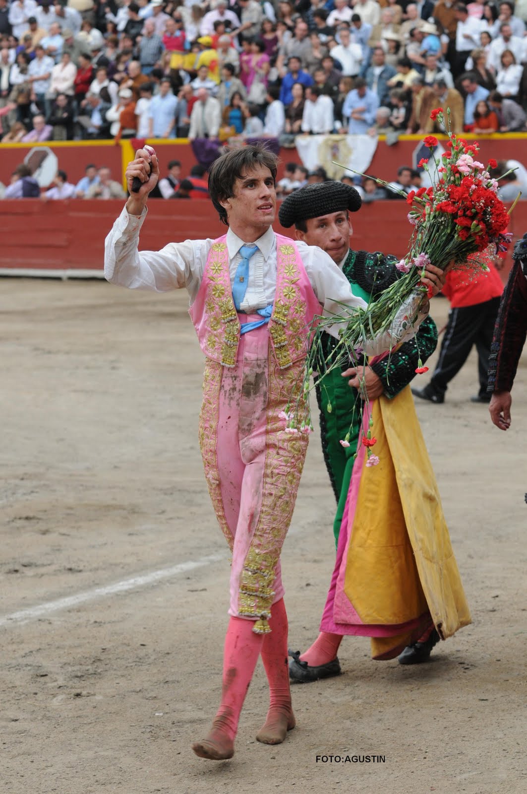 LA PRIMERA FIGURA DEL PERU: TROFEO PEÑA FEMENINA ANGEL TERUEL 2009
