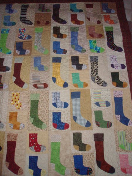 Ramona Quilter Fun with Fabric: Lost Socks Quilt is Done