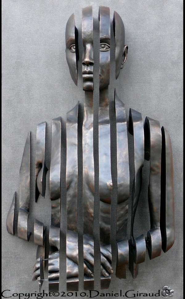 Daniel Giraud sculpteur: haut relief mural torse de femme evidements D ...