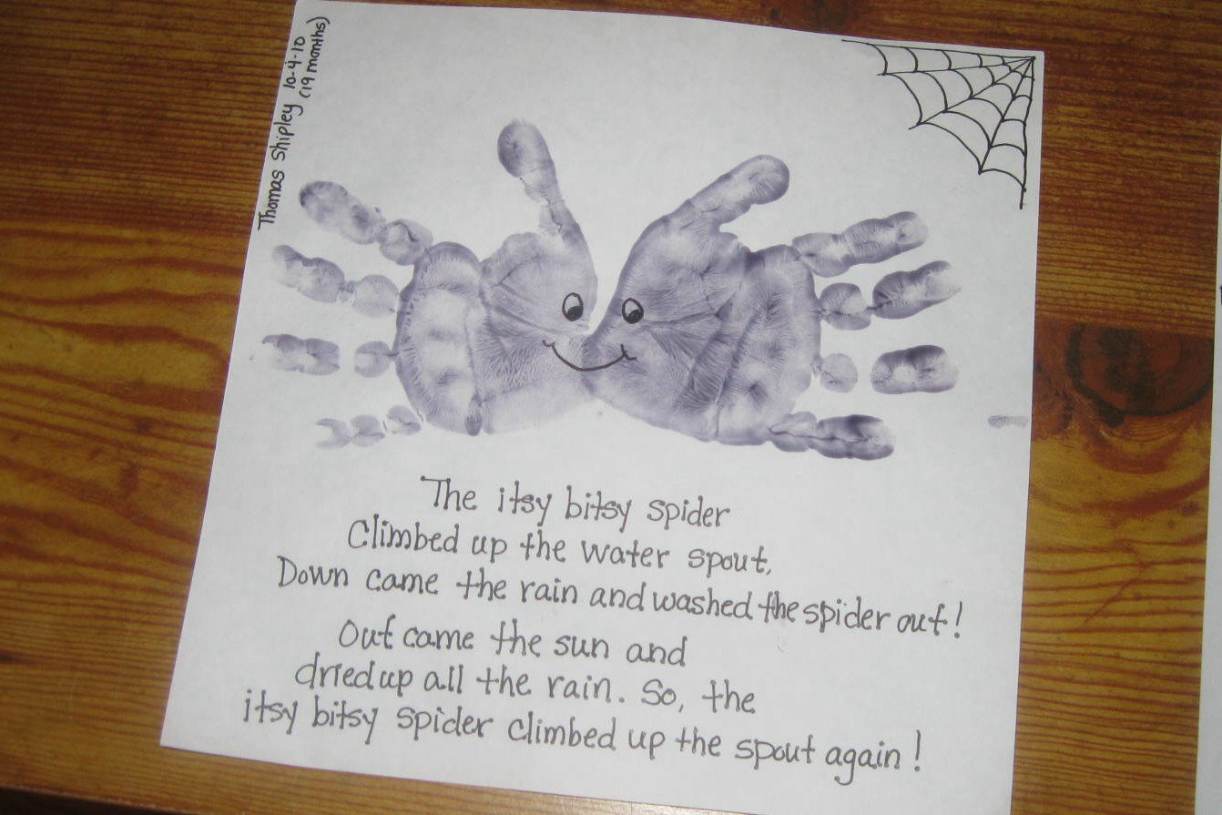 Play With Me: Handprint Spider