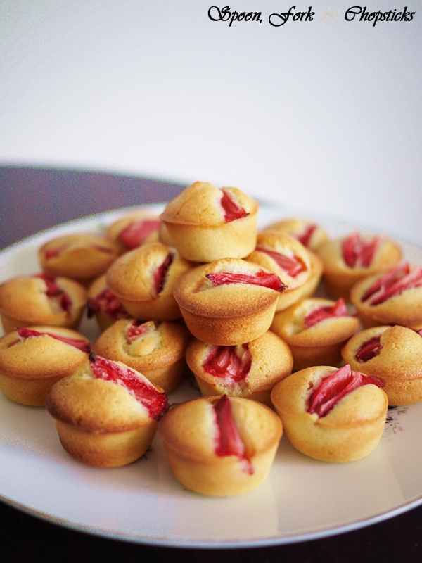 Spoon, fork & Chopsticks: Epicure Recipe Card #19: Fresh Strawberry Cake