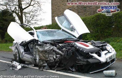 DevilsRedz: Exotic Car Crashes: My favs