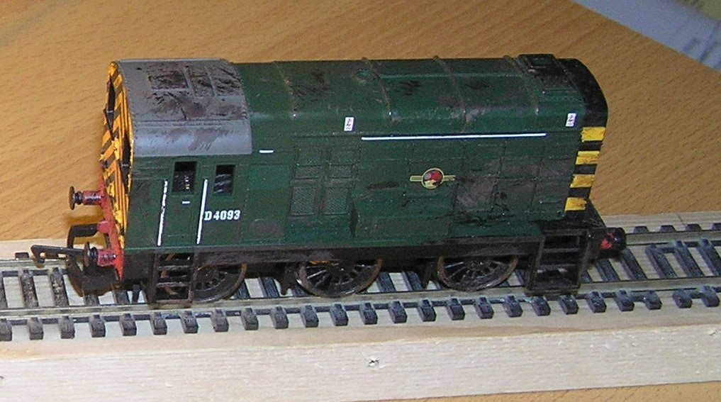 Harnessing The Electron Controlling Model Trains With An Arduino