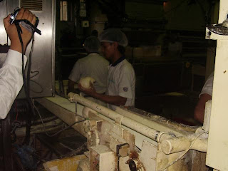 quack! quack! - confession of a duck addict: High-5 Bread, STOP EATING!!