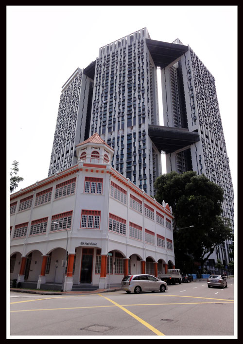 our life in Singapore: The shophouses along Neil Road
