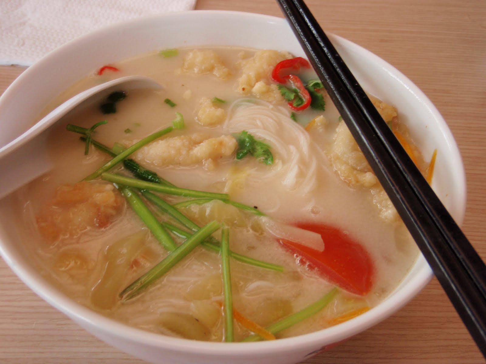 Xing Fu: FRIED FISH SLICES WITH NOODLE SOUP