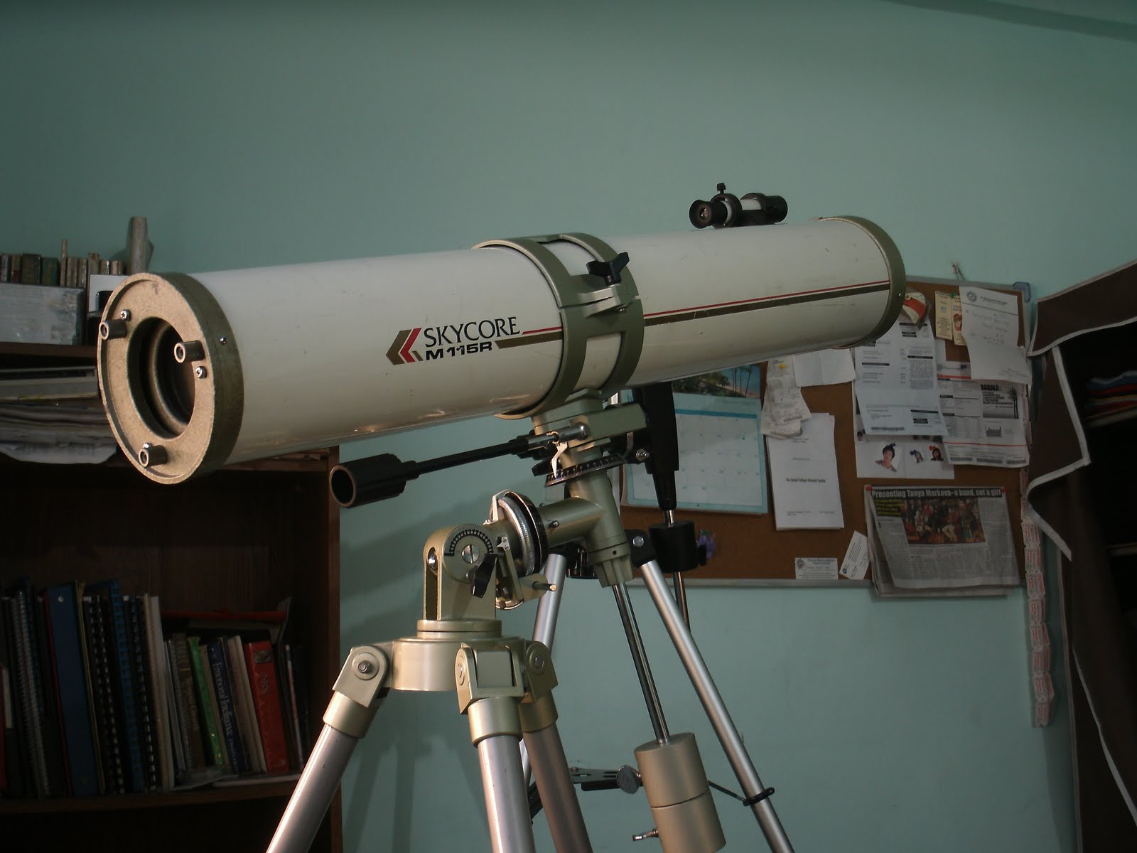 Amateur Astronomy Adventures: Equipment Review