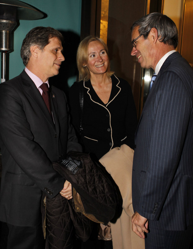 El Observador Solitario: ORGANIZÉ EL EVENTO DE APERTURA DE TIFFANY & CO ...