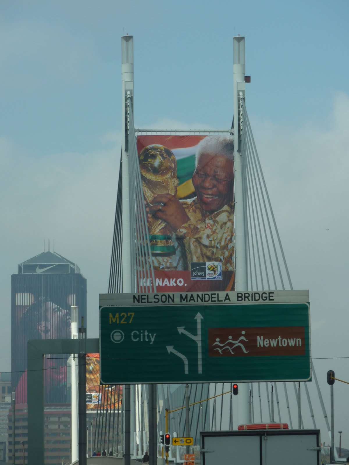 cheek to chic: Images of Jozi 2010!