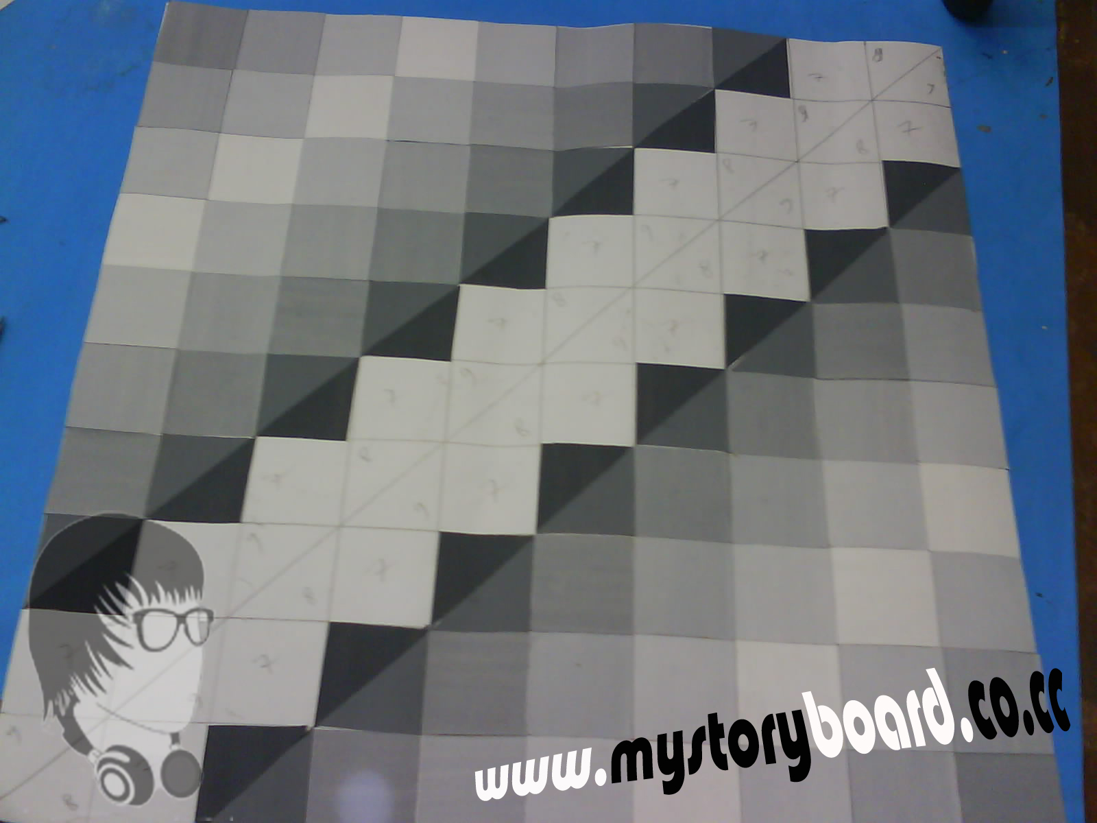 Firli Herdiana Portfolio 2012: Nirmana 2D : Gradasi Hitam - Putih