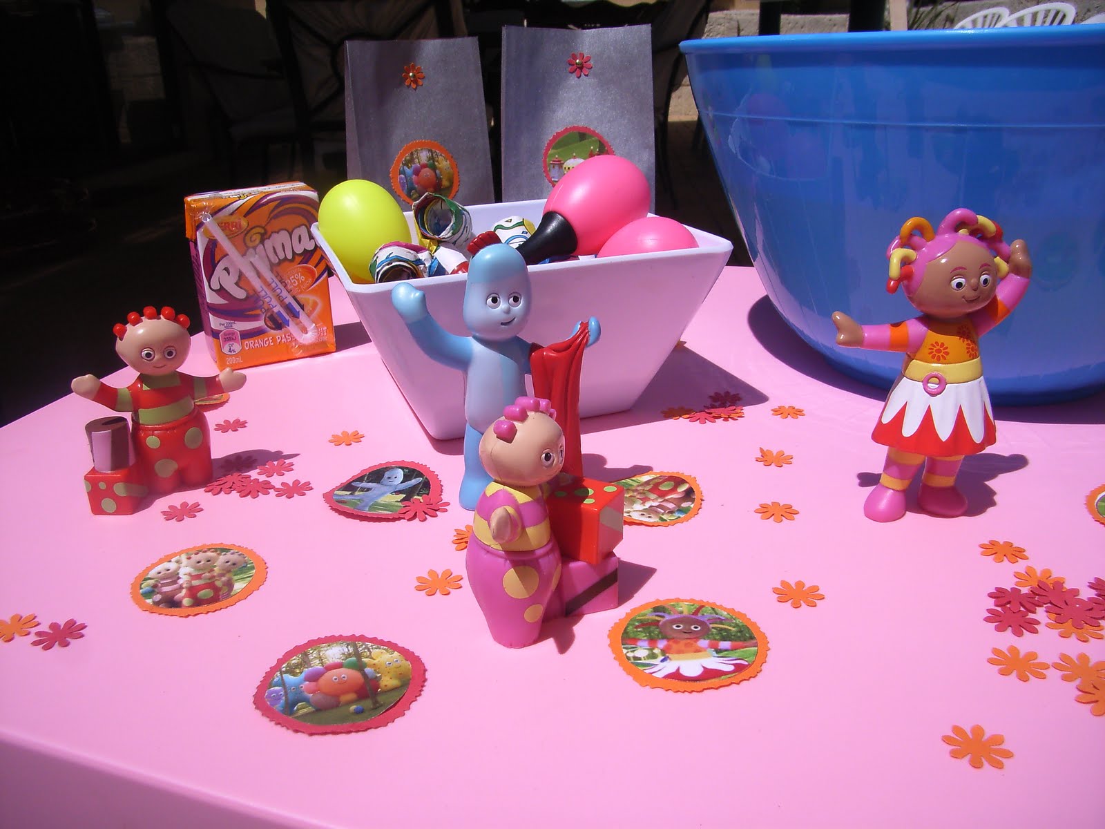HeavenLee Creations: "In The Night Garden" party ideas