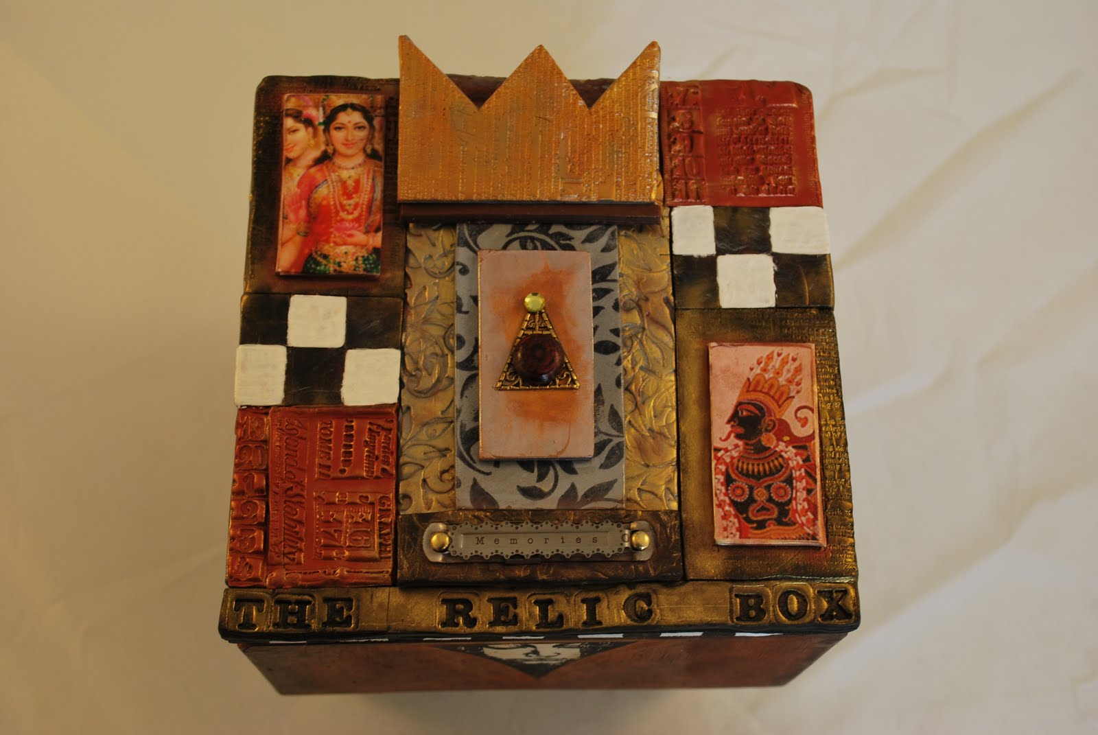 Lucys Baby: The Relic Box